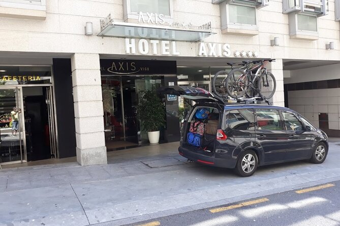 Taxi Bikes transporting Bicycles and Cyclists from Santiago to Porto - FAQ