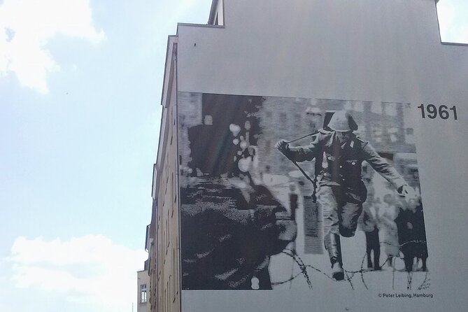 The Berlin Wall / Cold War Berlin (Private 3 Hours Walking Tour) - The Sum Up