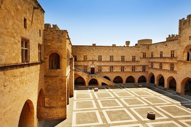 The Palace of the Grand Master. Self-guided Audio Tour - The Sum Up