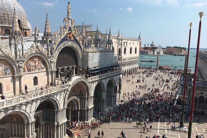 The sacred meets the prophane (free tour to Murano included) - PRIVATE - Final Reflection