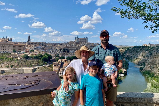 Toledo and Segovia Tour 8 different places - Transition to Segovia: From Roman Engineering to Fairytale Castles