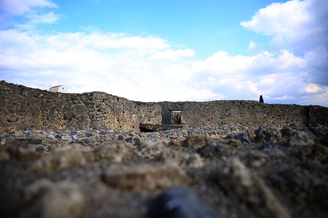 Tour of Pompeii with Skip the Line Tickets & Exclusive Guide - A Well-Balanced, Authentic Experience