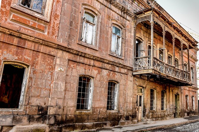 Transfer from Yerevan to Gyumri or Vice Versa - Who Should Consider This Transfer Service?