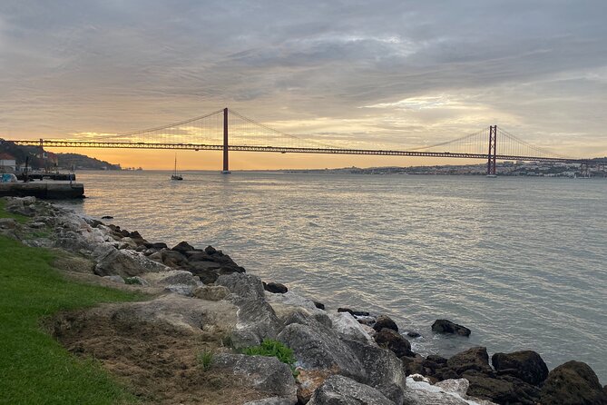 Two Bridges Gastronomic Private Tour - Lisbon King's Christ - Who Would Love This Tour?