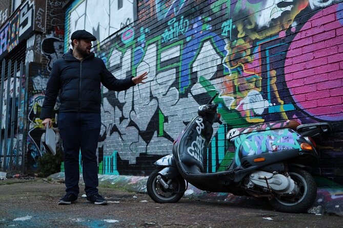Urban Canvas: Exploring Shoreditch's Vibrant Street Art - Authenticity and Expert Guides