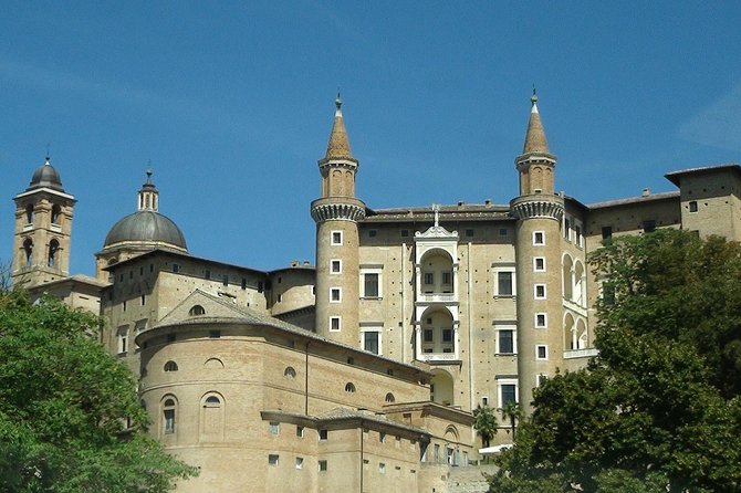 Urbino and Palazzo Ducale - Outstanding Aspects Based on Reviews
