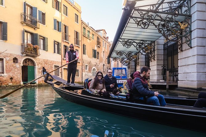Venice: Grand Canal by Gondola with Live Commentary - FAQ