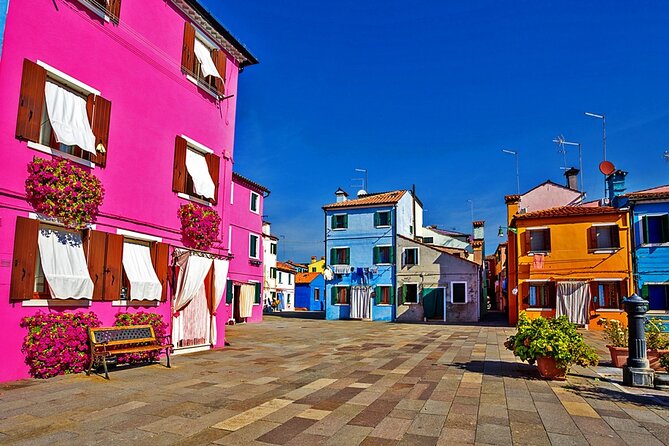 Venice Trilogy: Murano, Burano & Torcello by Vintage Wooden Boat - FAQs