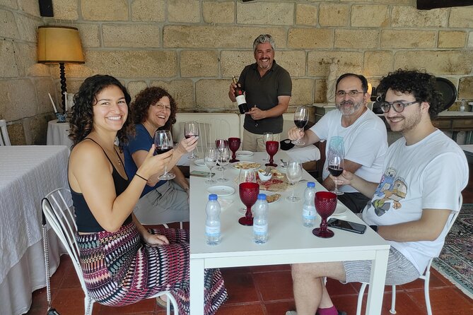 Vinho Verde 2 Wineries + Cultural Guimarães - Private/from Porto - Who Will Love This Tour?