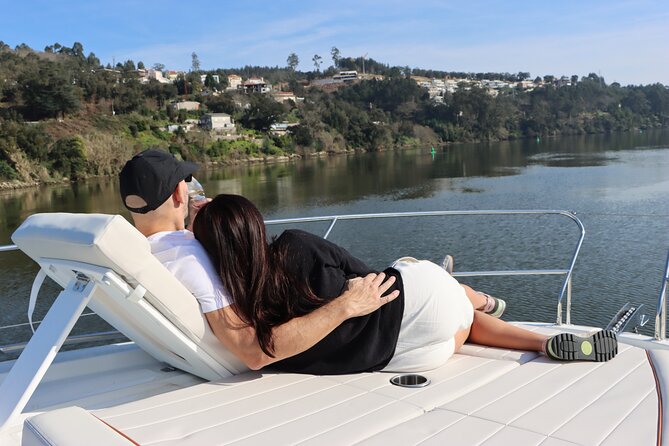 Yacht Cruise Excursion to 6 Bridges on the Douro - FAQs