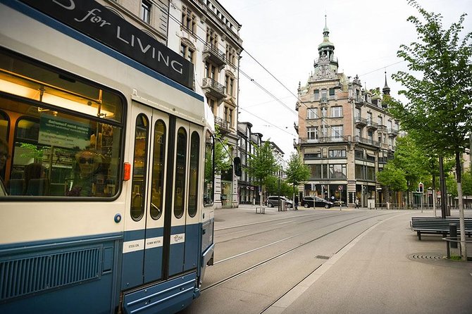 Zurich Sightseeing Private Walking Tour - Who Should Book This Tour?