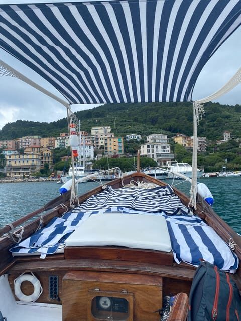 5 terre sunset group tour,Riomaggiore.Il Gavitello - Practical Details
