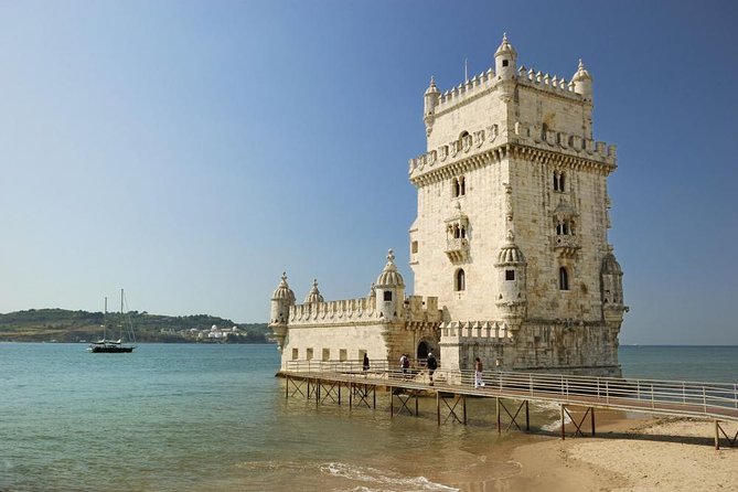 1 to 8 person private tour of Lisbon & Belém & Jerónimos - Elevador de Santa Justa: A Neo-Gothic Elevator with Panoramic Views
