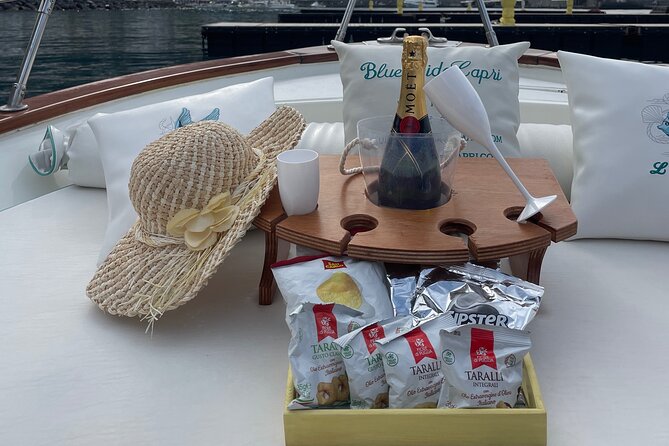 2 Hours Guided Sunset Tour of the Island of Capri with Aperitif - Final Words