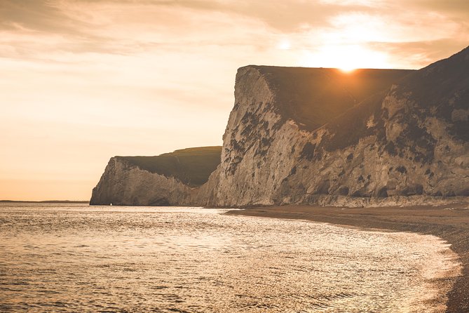 3-Day Stonehenge*, Glastonbury, Bath & the South West Coast Tour from London - Transportation and Accommodation: Comfort Matters