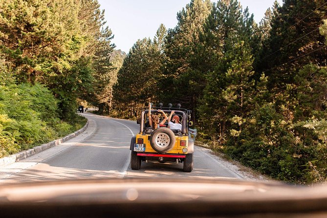 3 Days Tour Beach & Castles. Car & Driver Included with "optional" Accommodation - FAQ