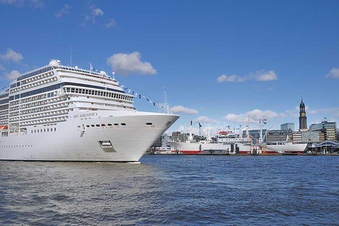 Airport Transfer: Hamburg Airport HAM to Hamburg by Luxury Van - FAQs