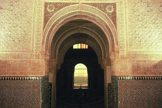 Alhambra: Night Visit to Nasrid Palaces - The Sum Up: Is It Worth It?