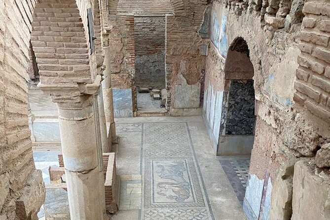 ALL INCLUSIVE Private Guided Tour For Your Family Lunch & Entrances are INCLUDED - Frequently Asked Questions