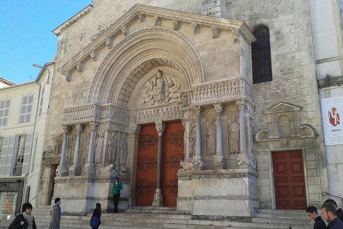 Arles, Les Baux & Saint-Remy de Provence from Aix - FAQ
