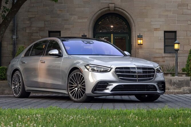 Arrival Transfer Munich Train Station to Munich by Luxury Car - Real Traveler Insights