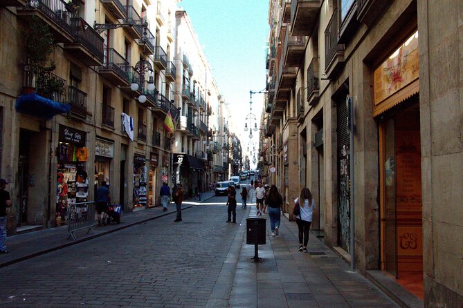 Barcelona's El Raval and the Gothic Quarter: A Self-Guided Audio Tour - The Sum Up: Who Is This Tour Best For?