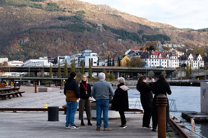 Bergen: Guided Tour by Minibus with Local Guide & Photostops - FAQ