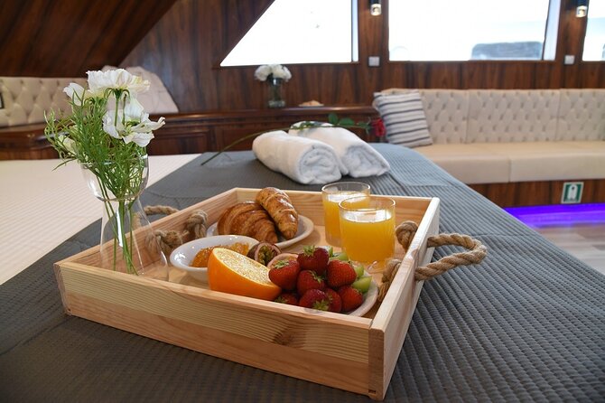 Blue Lagoon: 3 Hours Afternoon Cruise with transfer from Paphos - The Sum Up