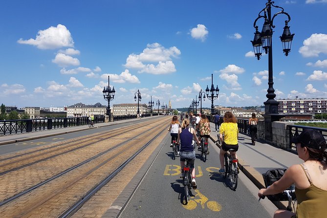 Bordeaux Essentials Sightseeing Bike Tour with a Local Guide - FAQ