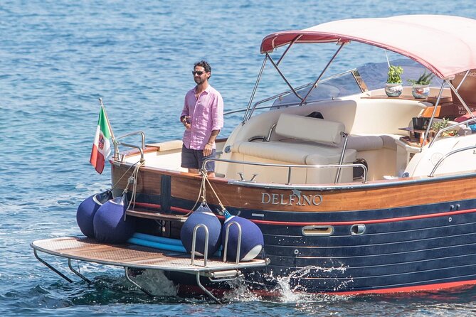 Capri Boat Tour | Full Day - FAQs