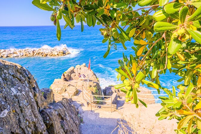 Cinque Terre hiking tour from La Spezia port - Suitability and Recommendations