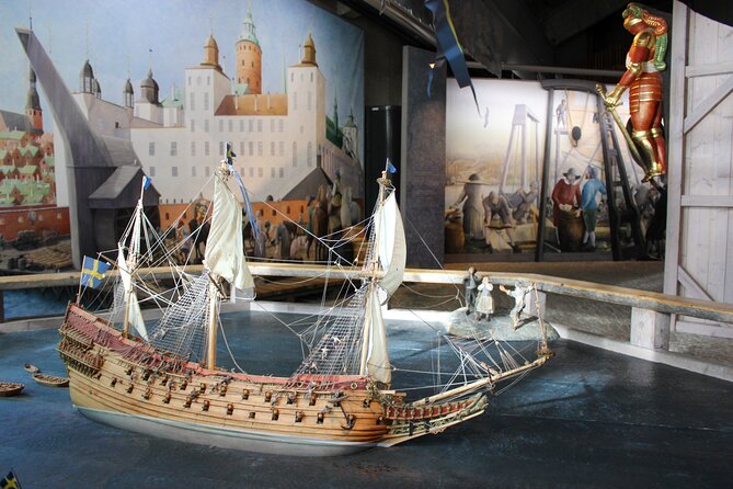 City Hall, Old Town & Vasa Museum - all-in-1 guided experience - Price and Value