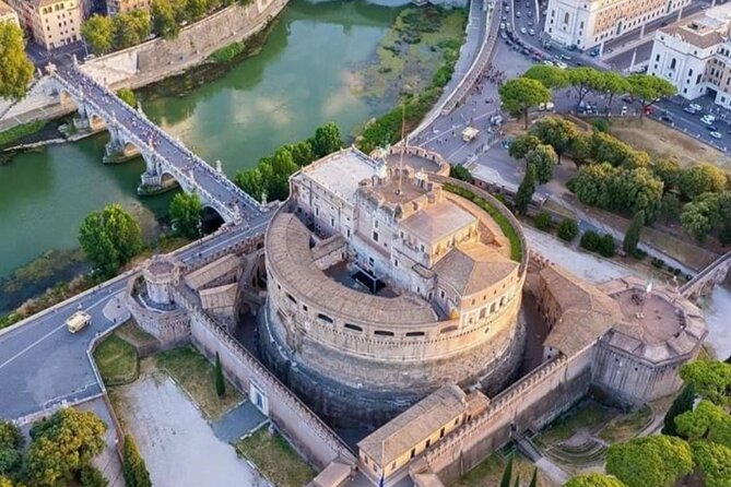 Civitavechia Port Trasfers. Private Tour in Ancient City of Rome - FAQ