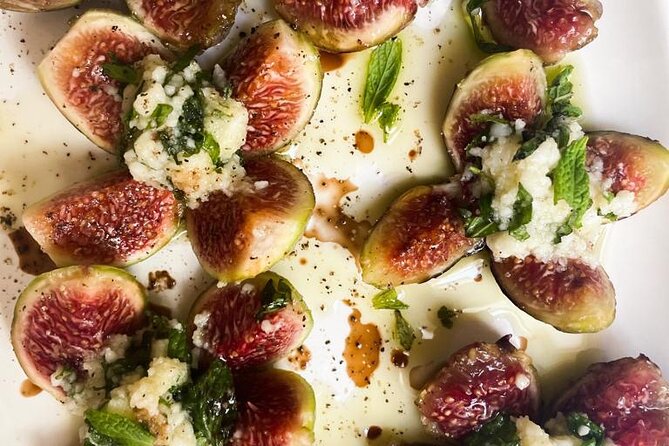 Cooking class, traditional Greek cuisine, on a Greek island - FAQs