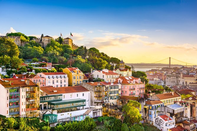 Departure Transfer: Lisbon to Lisbon Airport LIS in Business Car - Who Will Love This Transfer?