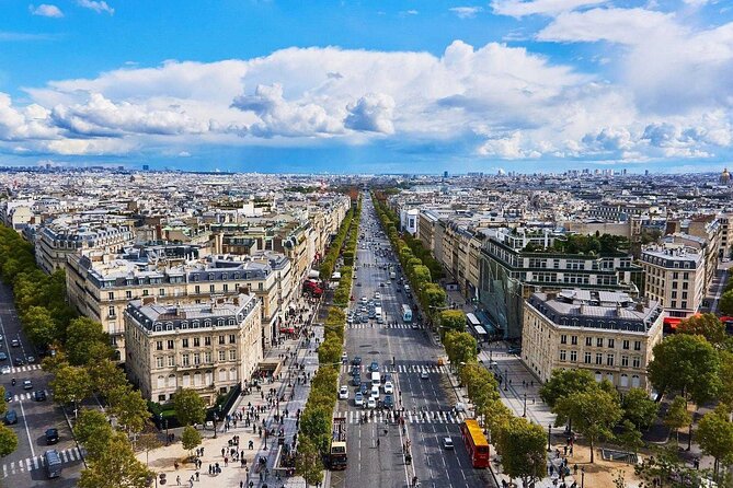 Departure Transfer: Paris City to Paris Airport CDG by Luxury Van - FAQ