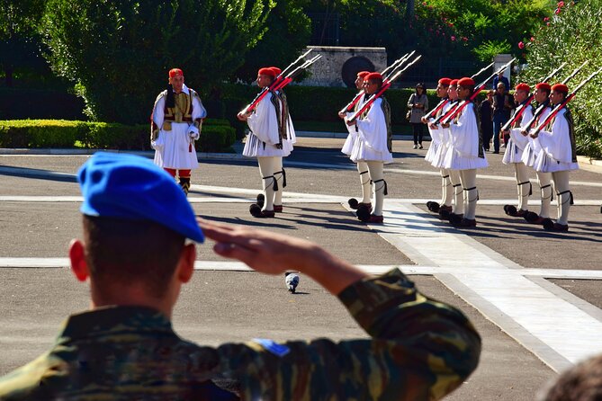DISCOVER ATHENS IN 6HRS Private Tour BEST INTRODUCTION-FOR FIRST TIME VISITORS - Changing of the Guard: A Unique Cultural Ritual