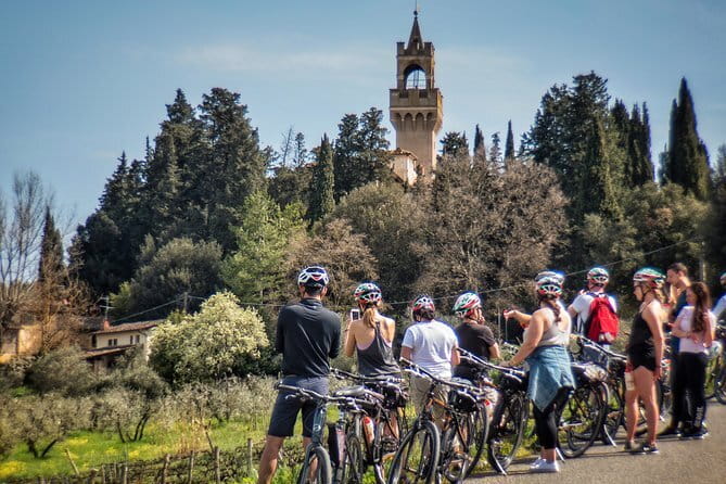 Discovering Bees in Volterra - The Location: A Rustic Treasure in Tuscany