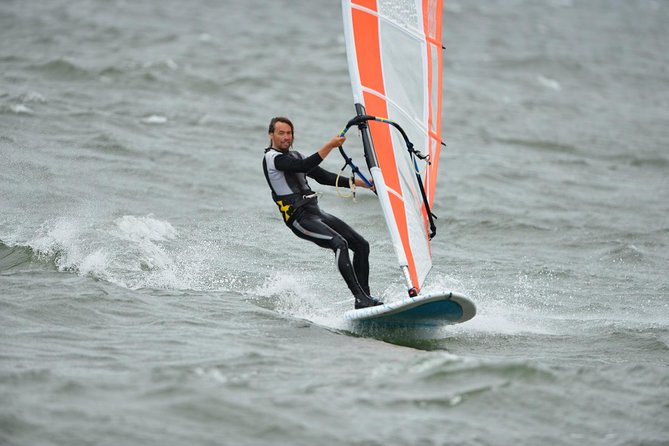 Dynamic Windsurfing Beginner class Day1 - Practical Tips for Participants