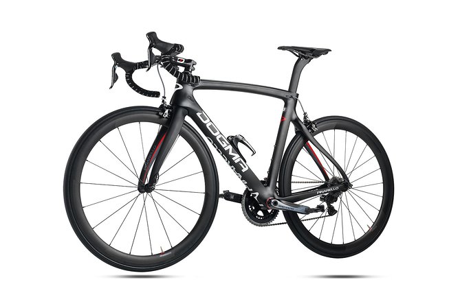 E-bike rental - Road bike - Mountain bike - The Sum Up