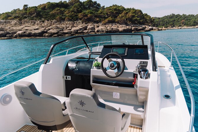 Elaphite Islands Luxury Private Boat Tour with Cap Camarat 7.5 - Price and Value: Breaking Down the Cost
