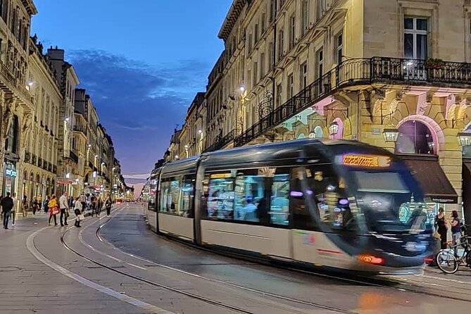 Exclusive ! Discover Vibrant Bordeaux at Night :Night Tour! - FAQs