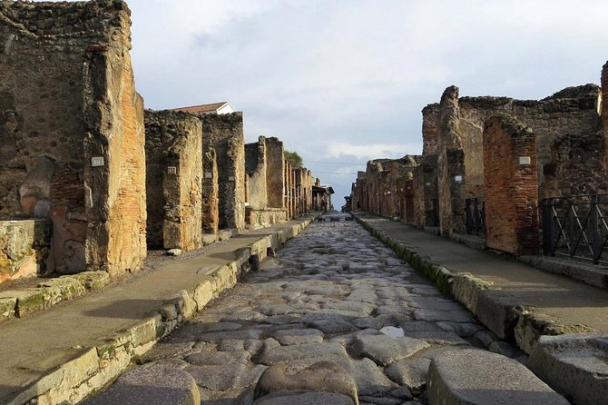 From Naples: Pompei and Sorrento city sightseeing - FAQ
