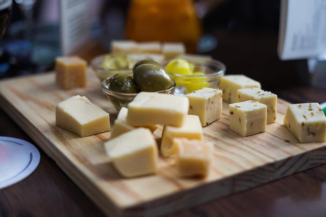 From Parma: Parmigiano Reggiano Farm Tour & Tasting with Transfer - What We Can Learn From Reviewers