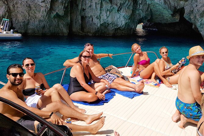 Full day Capri Island Small Group Boat Tour from Naples - FAQ