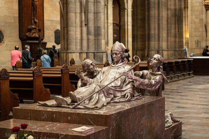 Full-Day Prague Tour with Prague Castle, Lunch and Vltava Cruise - Final Thoughts