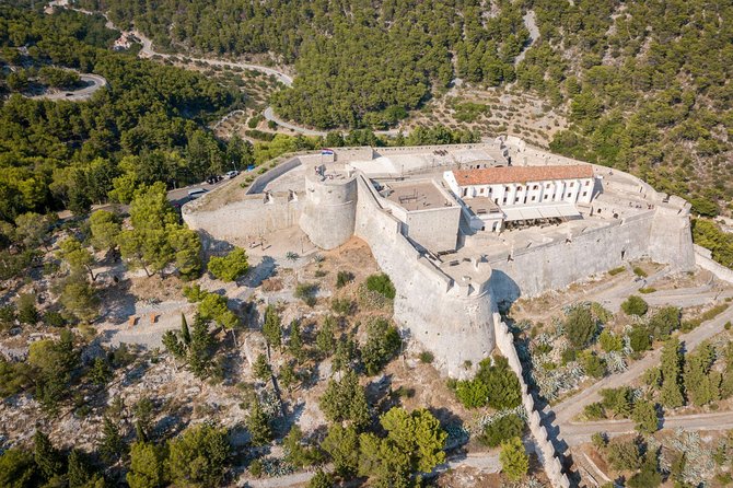 Full-Day Private Hvar, Brac, and Pakleni Islands Boat Cruise from Trogir - FAQ