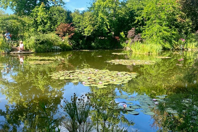 Giverny Versailles Trianon Small Group from Paris by Minivan - FAQ