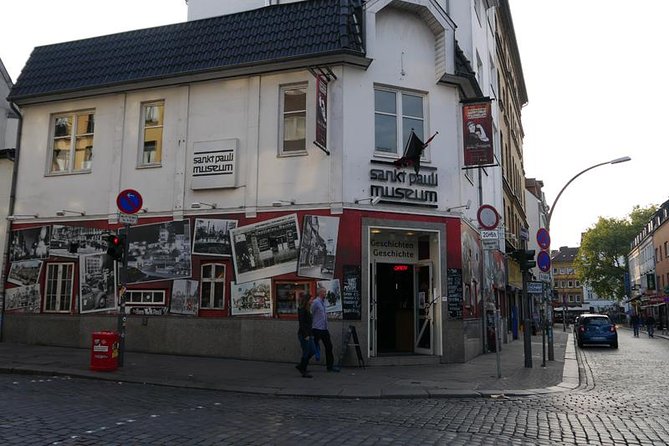 Hamburg: Red- & Bluelight - Private guided Reeperbahn Tour - Who Is This Tour Best For?