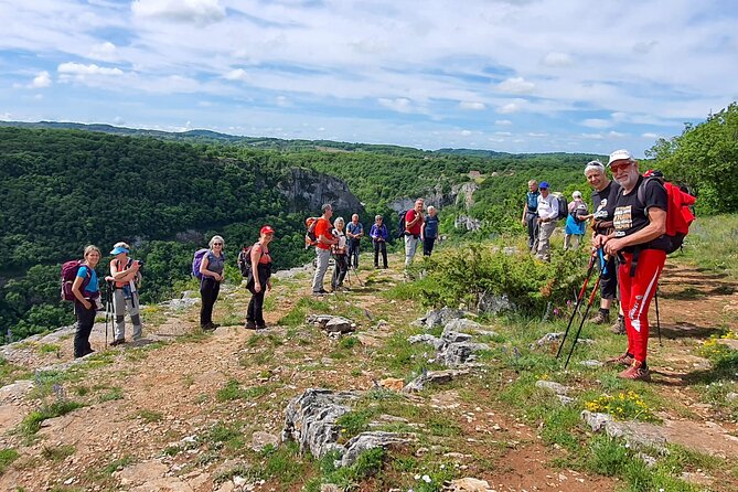 Hike to discover the most beautiful villages of France of the Dordogne valley : Loubressac and Autoire - Practicalities and Tips for the Experience